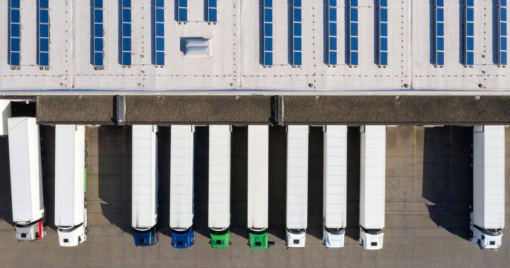 How a Load Board like NextLOAD Helps Truckers Find Great Loads